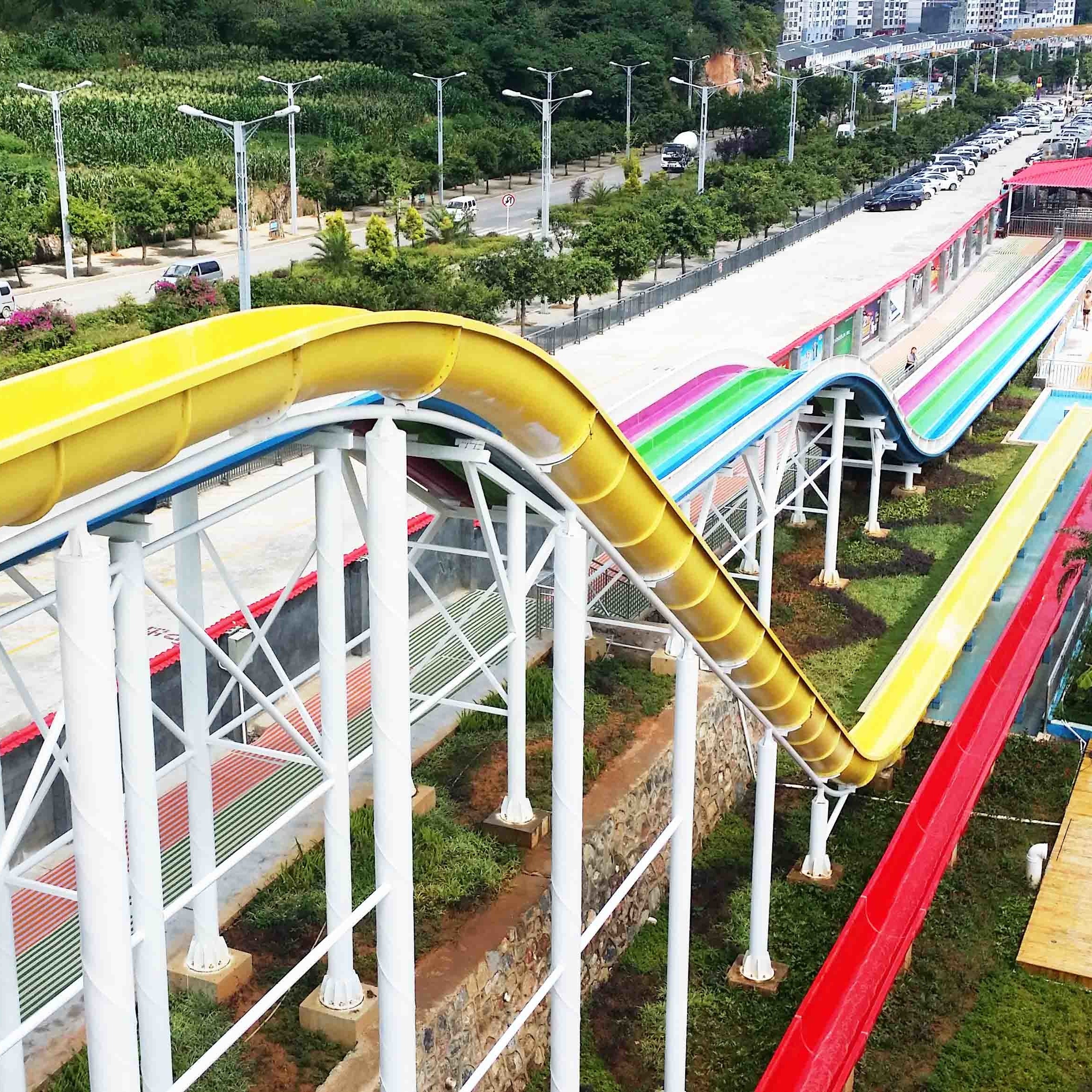Allgemeines Wasser-Park-Einzelteil-kundenspezifische Wasserrutsche ...